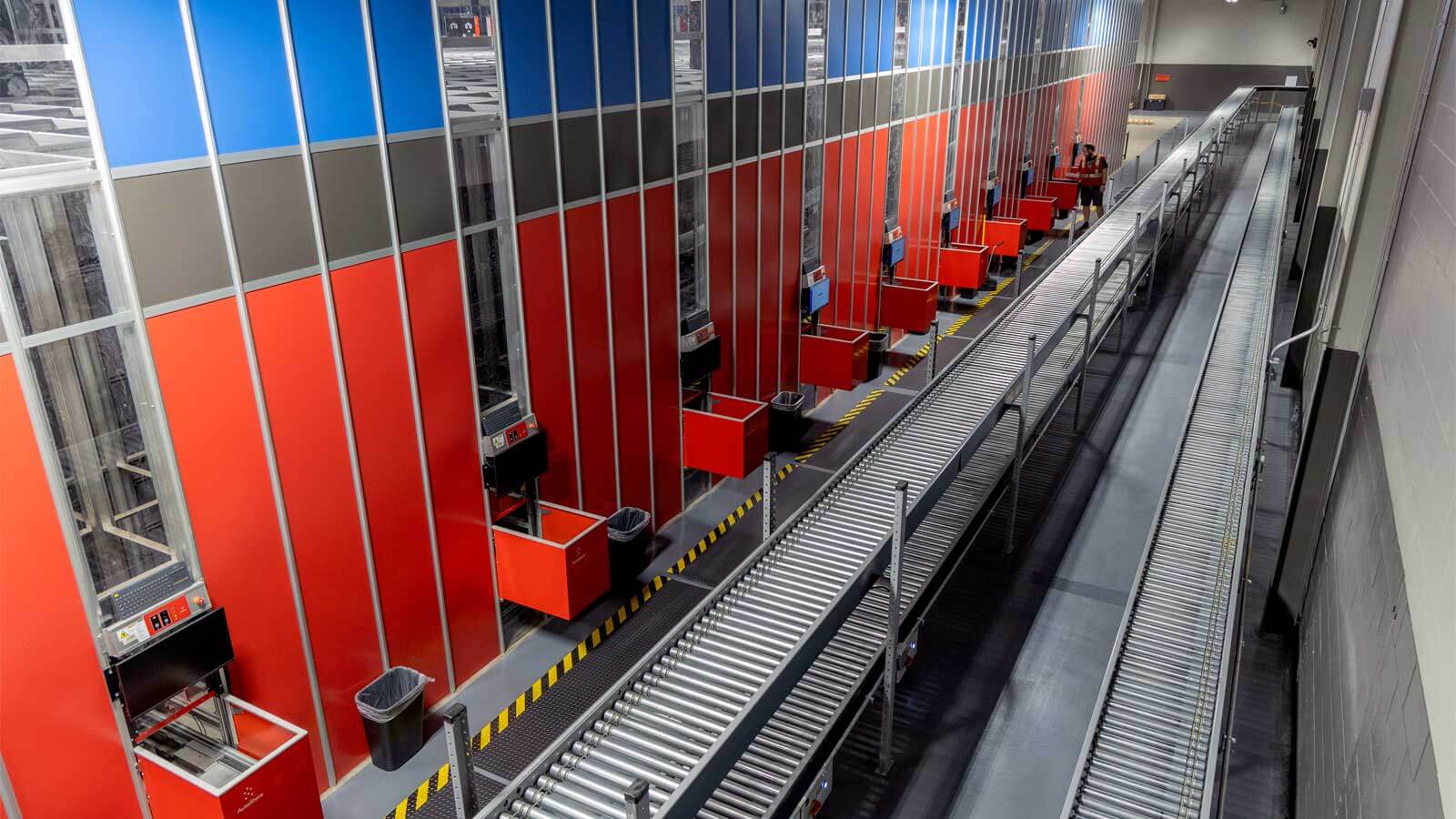 Benefits of Blending Warehouse Automation Technologies - KPI Solutions Benefits of Blending Warehouse Automation Technologies - KPI Solutions