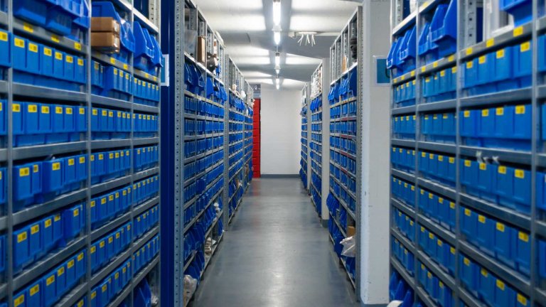 Maximizing Operational Efficiency with Spare Parts Programs - KPI Solutions